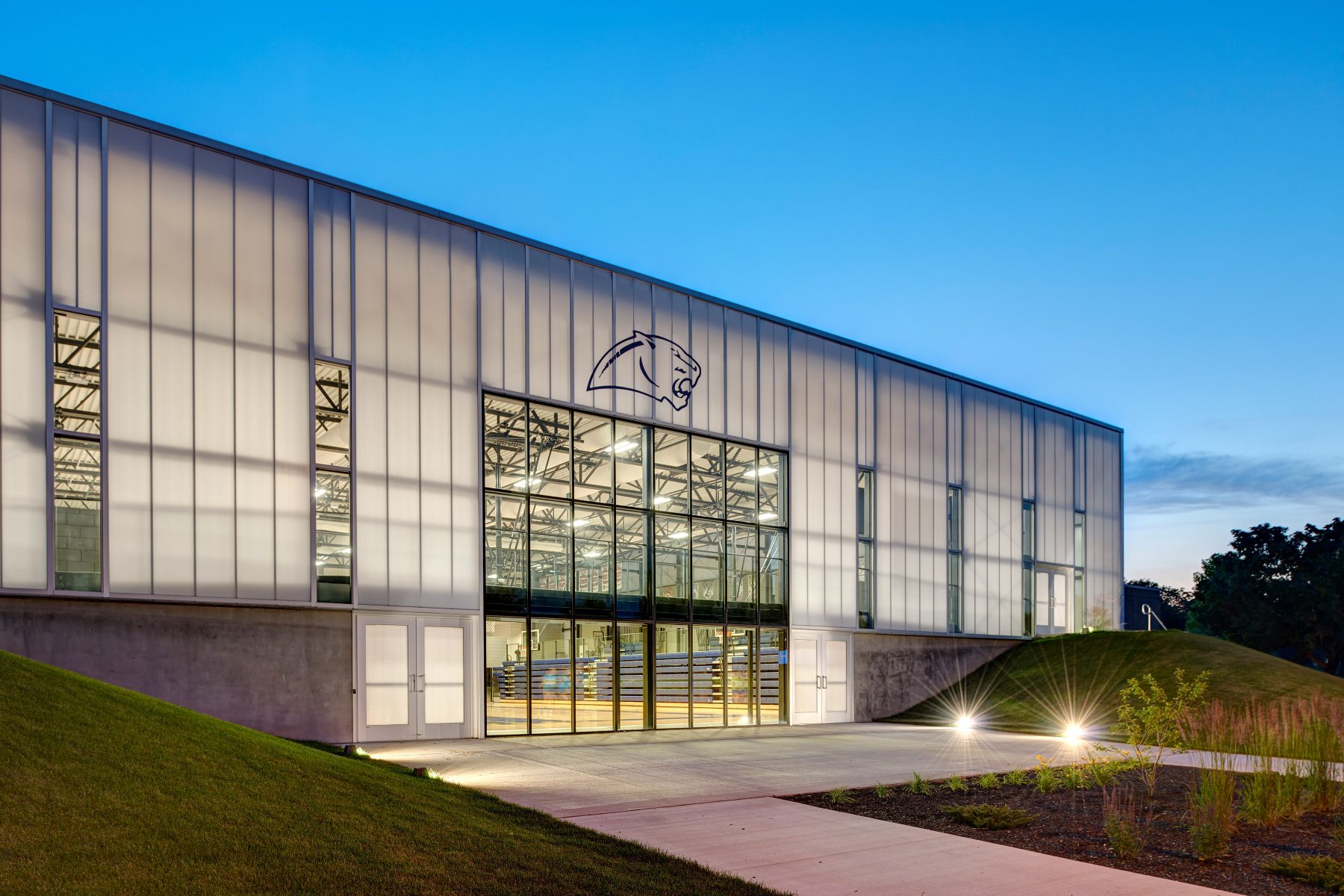 5 Reasons to Incorporate Translucent Daylighting in your Athletic ...